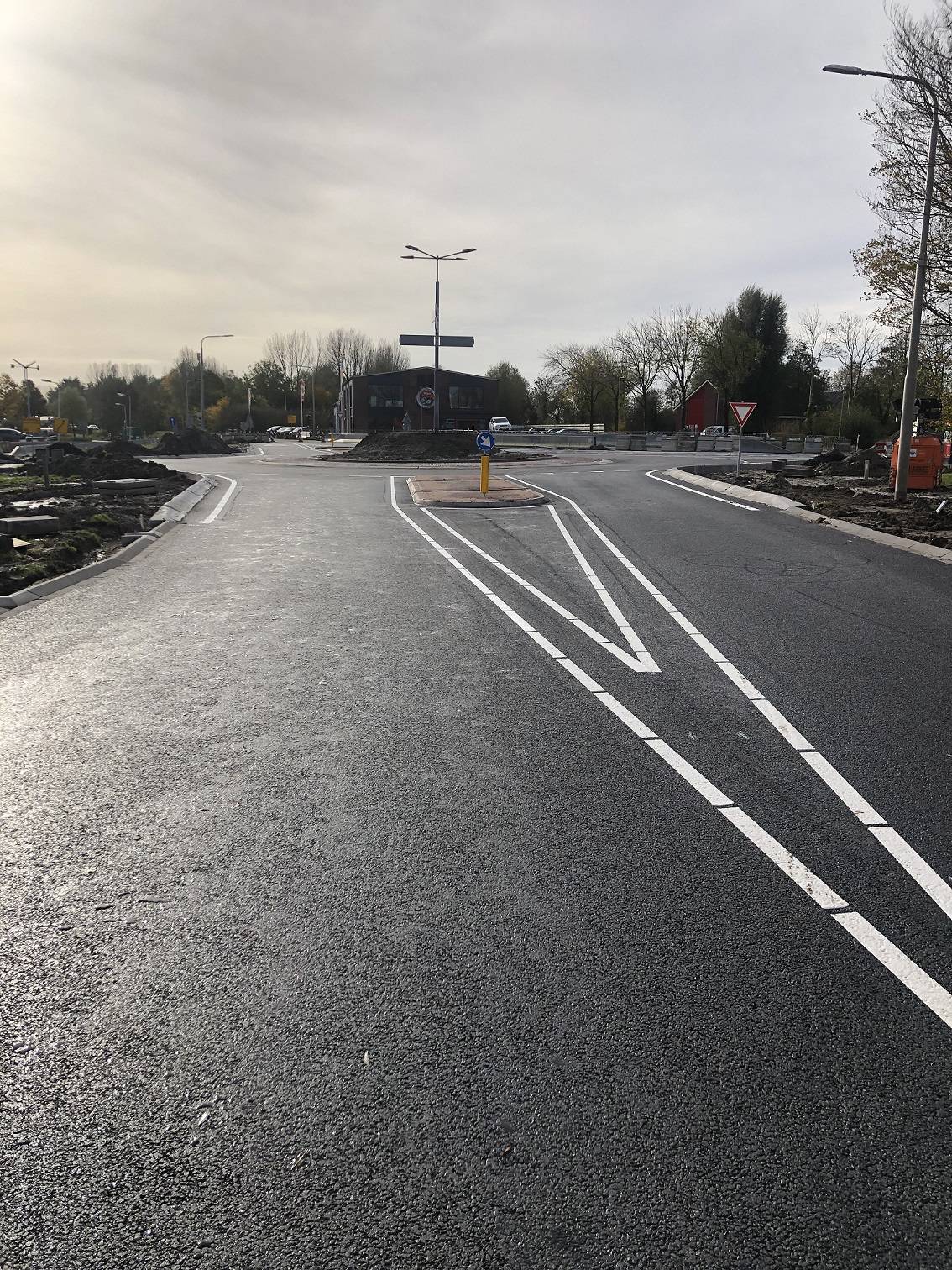 Reconstructie kruispunt N357- Doniaweg te Hallum opgeleverd - Schot Infra